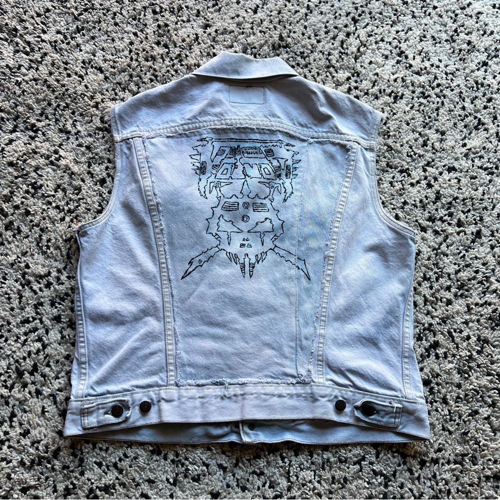 Voivod Metal Band Logo Vest Hand Drawn Light Wash Lev… - Gem
